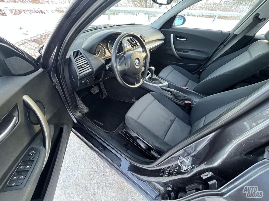 Pelēks BMW 120 2005 Molėtai, ar dzinēja tilpumu 2.00 L un nobraukumu 308 tūkst. km par 4250 €, foto 13 vietnē AUTOMOTO.COM.LV