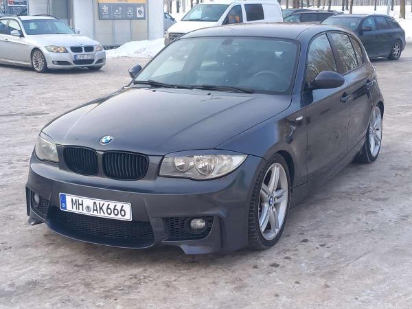 Pelēks BMW 120 2005 Kėdainiai, ar dzinēja tilpumu 2.00 L un nobraukumu 257 tūkst. km par 3400 €, foto 1 vietnē AUTOMOTO.COM.LV