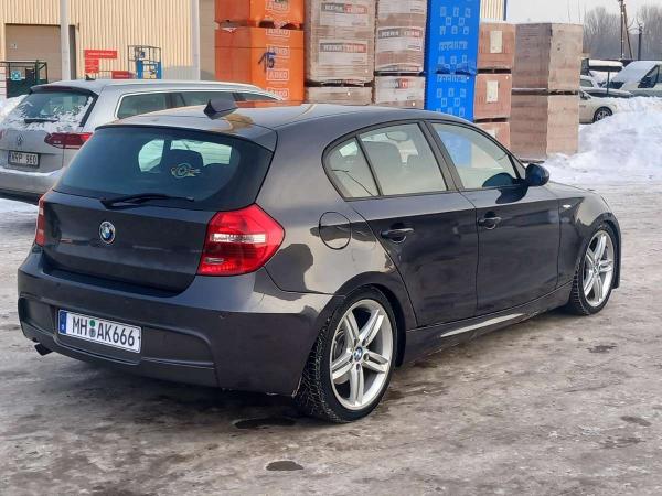 Pelēks BMW 120 2005 Kėdainiai, ar dzinēja tilpumu 2.00 L un nobraukumu 257 tūkst. km par 3400 €, foto 5 vietnē AUTOMOTO.COM.LV