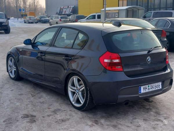 Pelēks BMW 120 2005 Kėdainiai, ar dzinēja tilpumu 2.00 L un nobraukumu 257 tūkst. km par 3400 €, foto 7 vietnē AUTOMOTO.COM.LV