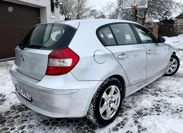 Pelēks BMW 120 2005 Kauņa, ar dzinēja tilpumu 0.00 L un nobraukumu 300 tūkst. km par 3300 €, foto 4 vietnē AUTOMOTO.COM.LV