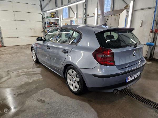 Pelēks BMW 120 2005 Kauņa, ar dzinēja tilpumu 2.00 L un nobraukumu 297 tūkst. km par 2850 €, foto 3 vietnē AUTOMOTO.COM.LV