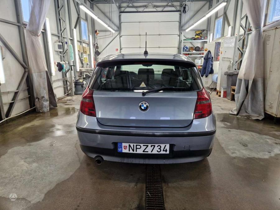 Pelēks BMW 120 2005 Kauņa, ar dzinēja tilpumu 2.00 L un nobraukumu 297 tūkst. km par 2850 €, foto 4 vietnē AUTOMOTO.COM.LV