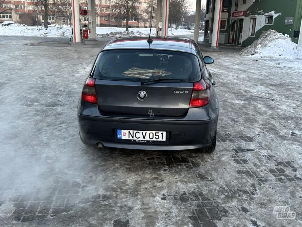 Pelēks BMW 120 2005 Klaipėda, ar dzinēja tilpumu 2.00 L un nobraukumu 520 tūkst. km par 2950 €, foto 6 vietnē AUTOMOTO.COM.LV