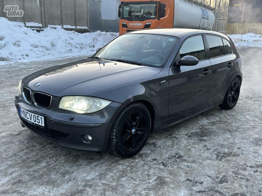Grey BMW 120 2005 in Klaipeda, with an engine capacity of 2.00 L and mileage of 520 thousand km for 2950 €, photo 5 on AUTOMOTO.COM.LV