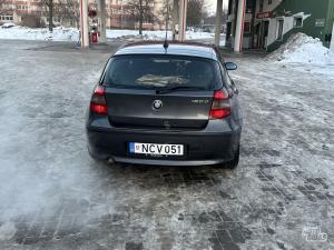 Grey BMW 120 2005 in Klaipeda, with an engine capacity of 2.00 L and mileage of 520 thousand km for 2950 €, photo 6 on AUTOMOTO.COM.LV