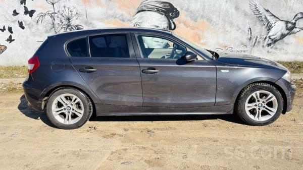 Pelēks BMW 120 2005 Rīga, ar dzinēja tilpumu 2.00 L un nobraukumu 250 tūkst. km par 3350 €, foto 3 vietnē AUTOMOTO.COM.LV