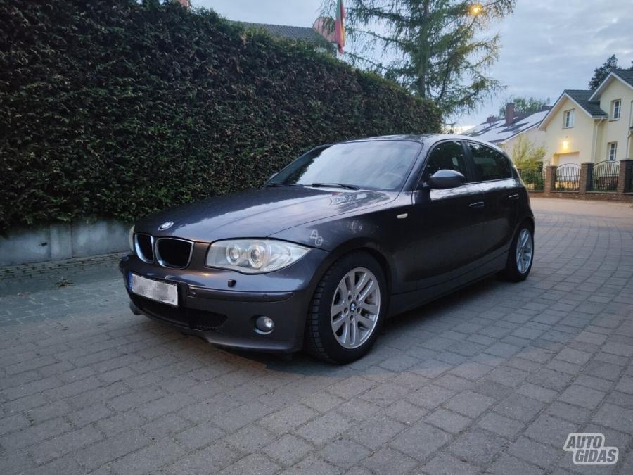 Grey BMW 120 2005 in Vilnius, with an engine capacity of 2.00 L and mileage of 325 thousand km for 2000 €, photo 1 on AUTOMOTO.COM.LV