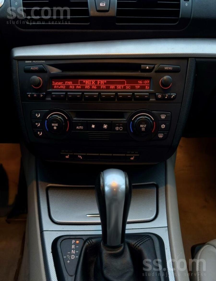 Pelēks BMW 120 2005 Rīga, ar dzinēja tilpumu 2.00 L un nobraukumu 250 tūkst. km par 3100 €, foto 13 vietnē AUTOMOTO.COM.LV