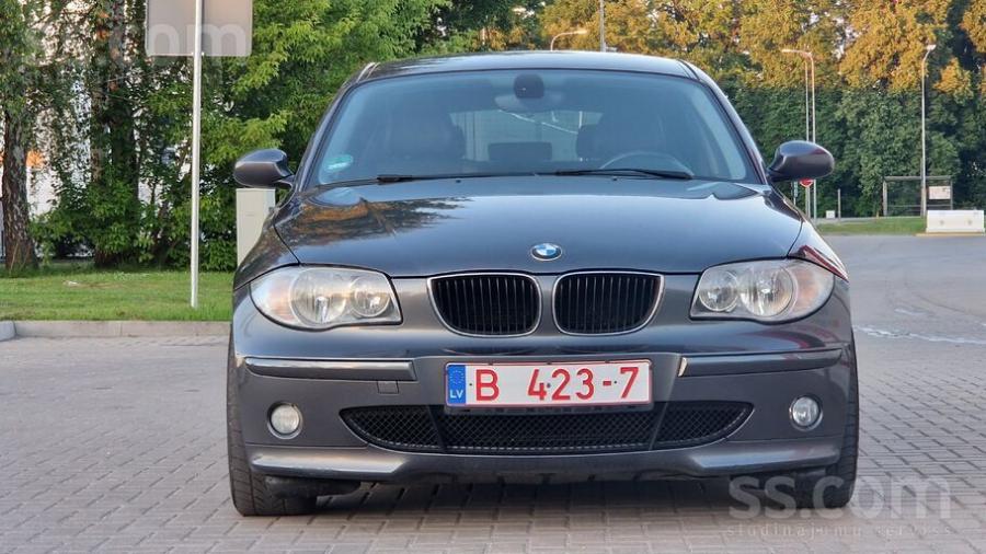 Grey BMW 120 2005 in Jelgava, with an engine capacity of 2.00 L and mileage of 362 thousand km for 3450 €, photo 3 on AUTOMOTO.COM.LV