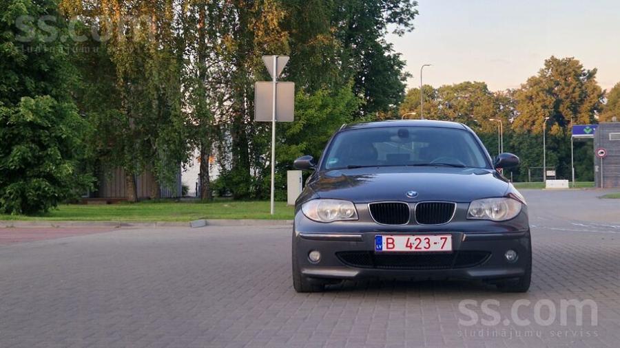 Grey BMW 120 2005 in Jelgava, with an engine capacity of 2.00 L and mileage of 362 thousand km for 3450 €, photo 4 on AUTOMOTO.COM.LV