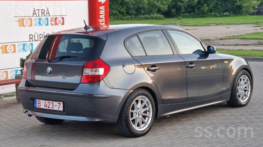 Grey BMW 120 2005 in Jelgava, with an engine capacity of 2.00 L and mileage of 362 thousand km for 3450 €, photo 9 on AUTOMOTO.COM.LV