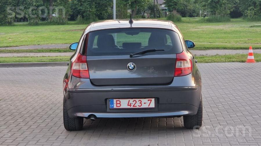 Grey BMW 120 2005 in Jelgava, with an engine capacity of 2.00 L and mileage of 362 thousand km for 3450 €, photo 11 on AUTOMOTO.COM.LV