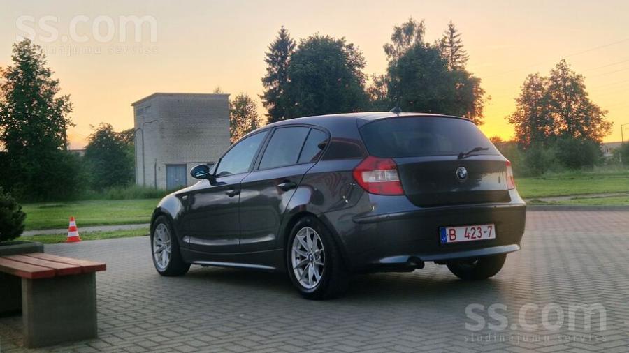 Grey BMW 120 2005 in Jelgava, with an engine capacity of 2.00 L and mileage of 362 thousand km for 3450 €, photo 14 on AUTOMOTO.COM.LV