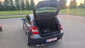 Grey BMW 120 2005 in Jelgava, with an engine capacity of 2.00 L and mileage of 362 thousand km for 3450 €, photo 18 on AUTOMOTO.COM.LV