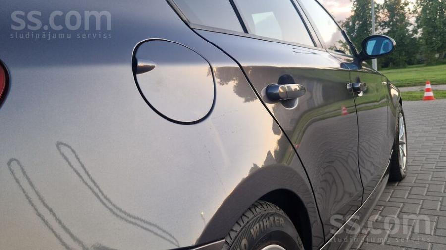 Grey BMW 120 2005 in Jelgava, with an engine capacity of 2.00 L and mileage of 362 thousand km for 3450 €, photo 21 on AUTOMOTO.COM.LV