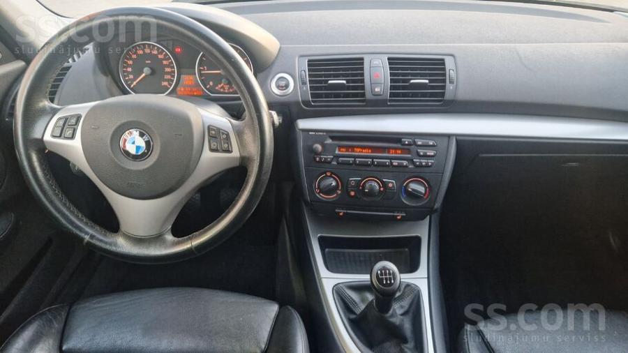 Grey BMW 120 2005 in Jelgava, with an engine capacity of 2.00 L and mileage of 362 thousand km for 3450 €, photo 36 on AUTOMOTO.COM.LV