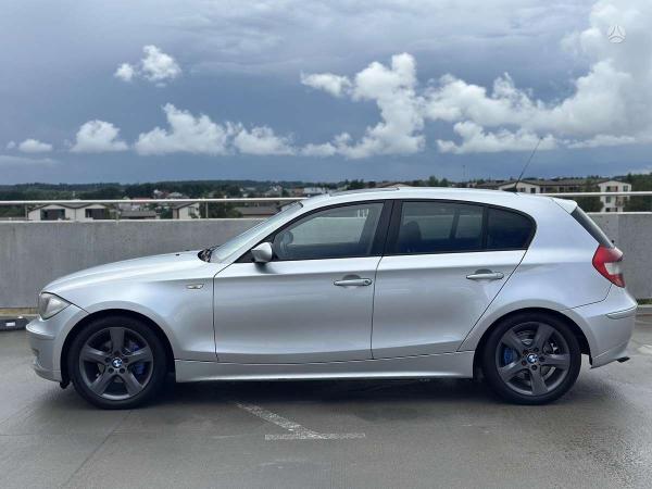Grey BMW 120 2005 in Vilnius, with an engine capacity of 0.00 L and mileage of 268 thousand km for 3600 €, photo 2 on AUTOMOTO.COM.LV