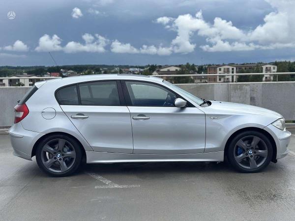 Grey BMW 120 2005 in Vilnius, with an engine capacity of 0.00 L and mileage of 268 thousand km for 3600 €, photo 5 on AUTOMOTO.COM.LV