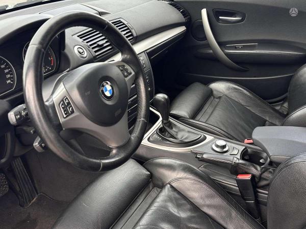 Grey BMW 120 2005 in Vilnius, with an engine capacity of 0.00 L and mileage of 268 thousand km for 3600 €, photo 8 on AUTOMOTO.COM.LV