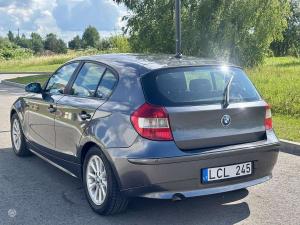 Grey BMW 120 2005 in Vilnius, with an engine capacity of 2.00 L and mileage of 390 thousand km for 3300 €, photo 4 on AUTOMOTO.COM.LV