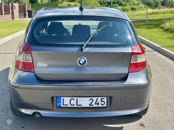 Grey BMW 120 2005 in Vilnius, with an engine capacity of 2.00 L and mileage of 390 thousand km for 3300 €, photo 4 on AUTOMOTO.COM.LV
