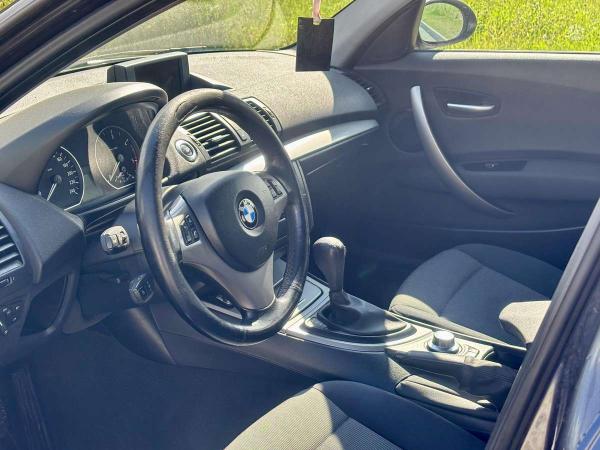 Grey BMW 120 2005 in Vilnius, with an engine capacity of 2.00 L and mileage of 390 thousand km for 3300 €, photo 8 on AUTOMOTO.COM.LV
