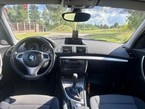 Grey BMW 120 2005 in Vilnius, with an engine capacity of 2.00 L and mileage of 390 thousand km for 3300 €, photo 10 on AUTOMOTO.COM.LV