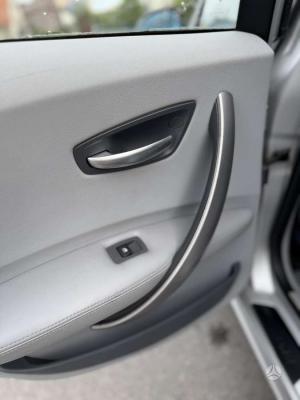 Grey BMW 120 2005 in Kaunas, with an engine capacity of 2.00 L and mileage of 223 thousand km for 3250 €, photo 13 on AUTOMOTO.COM.LV