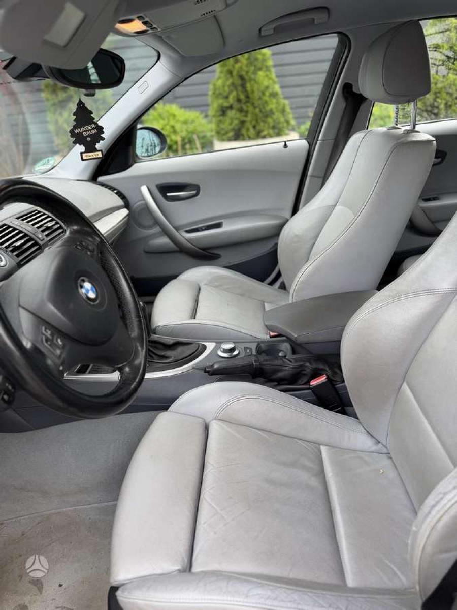 Grey BMW 120 2005 in Kaunas, with an engine capacity of 2.00 L and mileage of 223 thousand km for 3250 €, photo 15 on AUTOMOTO.COM.LV