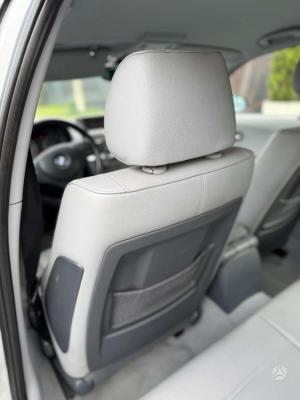 Grey BMW 120 2005 in Kaunas, with an engine capacity of 2.00 L and mileage of 223 thousand km for 3250 €, photo 17 on AUTOMOTO.COM.LV