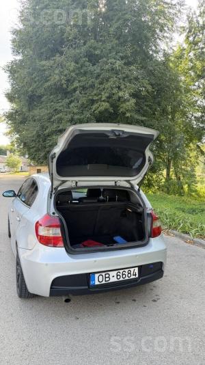 Grey BMW 120 2005 in Riga, with an engine capacity of 2.00 L and mileage of 323 thousand km for 3400 €, photo 8 on AUTOMOTO.COM.LV