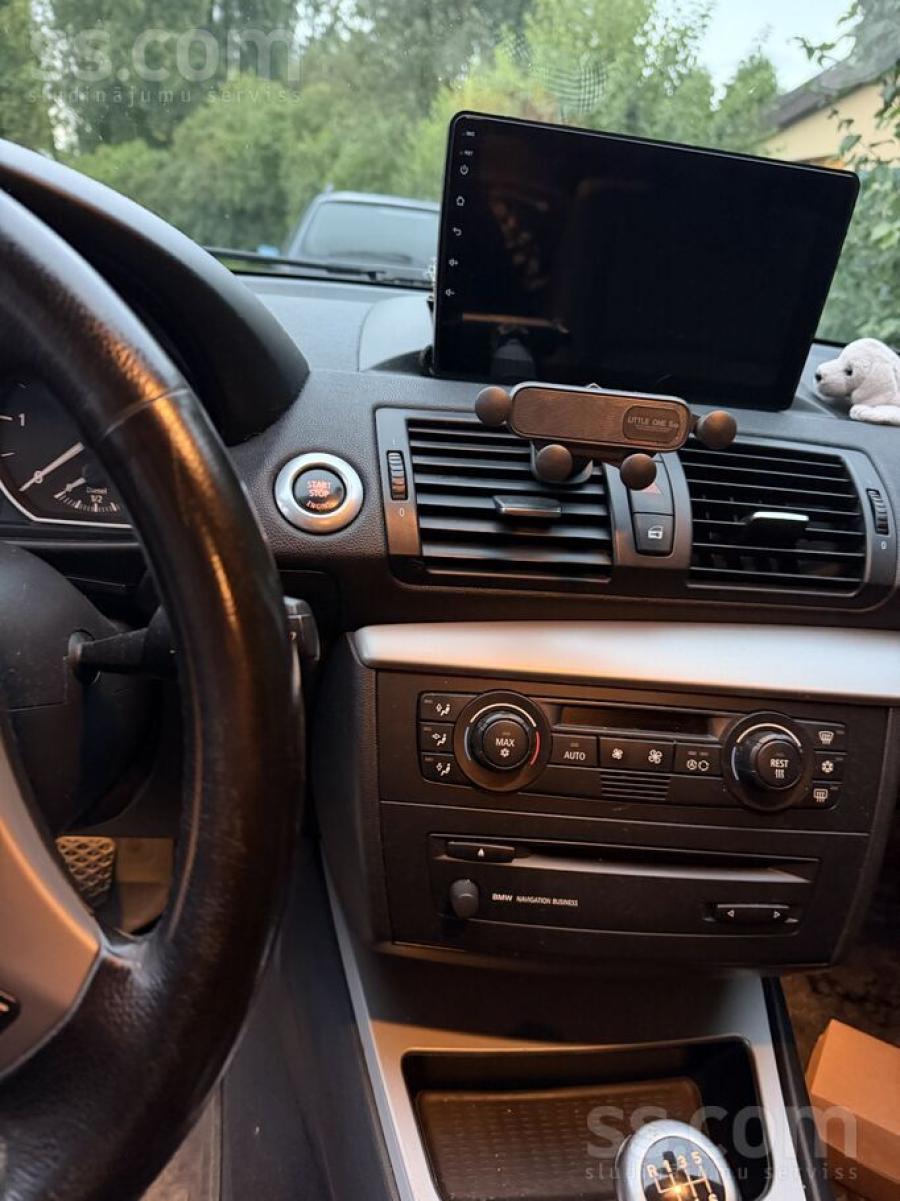 Pelēks BMW 120 2005 Ogre, ar dzinēja tilpumu 2.00 L un nobraukumu 310 tūkst. km par 3000 €, foto 6 vietnē AUTOMOTO.COM.LV