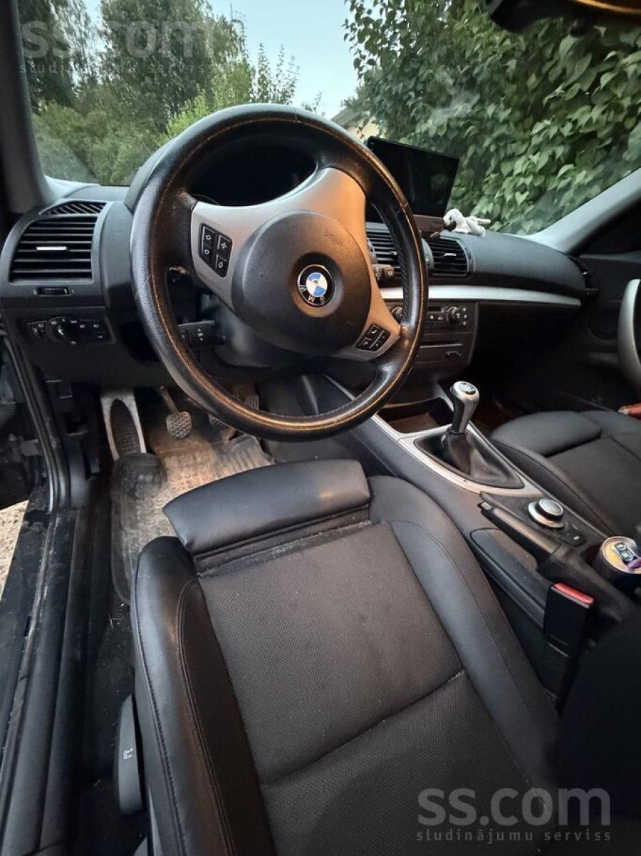 Pelēks BMW 120 2005 Ogre, ar dzinēja tilpumu 2.00 L un nobraukumu 310 tūkst. km par 3000 €, foto 9 vietnē AUTOMOTO.COM.LV