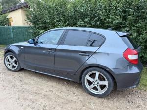 Pelēks BMW 120 2005 Ogre, ar dzinēja tilpumu 2.00 L un nobraukumu 310 tūkst. km par 3000 €, foto 12 vietnē AUTOMOTO.COM.LV
