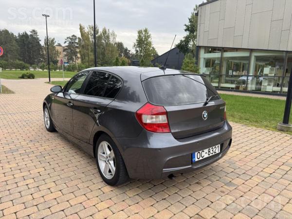 Grey BMW 120 2005 in Riga, with an engine capacity of 2.00 L and mileage of 239 thousand km for 4150 €, photo 6 on AUTOMOTO.COM.LV