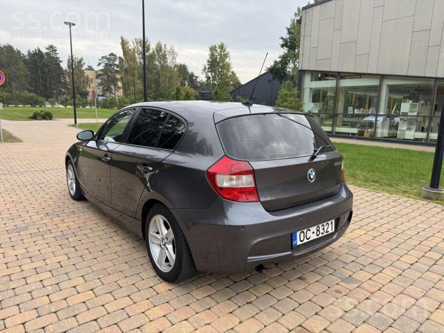 Grey BMW 120 2005 in Riga, with an engine capacity of 2.00 L and mileage of 239 thousand km for 4150 €, photo 6 on AUTOMOTO.COM.LV