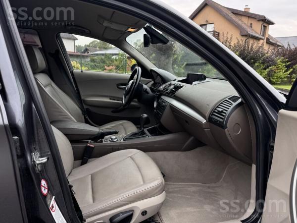 Grey BMW 120 2005 in Riga, with an engine capacity of 2.00 L and mileage of 239 thousand km for 4150 €, photo 11 on AUTOMOTO.COM.LV