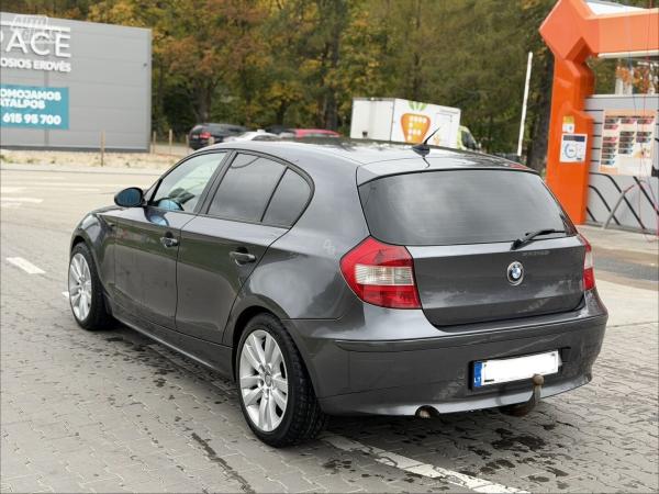 Grey BMW 120 2005 in Vilnius, with an engine capacity of 2.00 L and mileage of 508 thousand km for 2400 €, photo 5 on AUTOMOTO.COM.LV