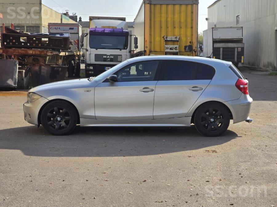 Pelēks BMW 120 2005 Rīga, ar dzinēja tilpumu 2.00 L un nobraukumu 297 tūkst. km par 2100 €, foto 7 vietnē AUTOMOTO.COM.LV