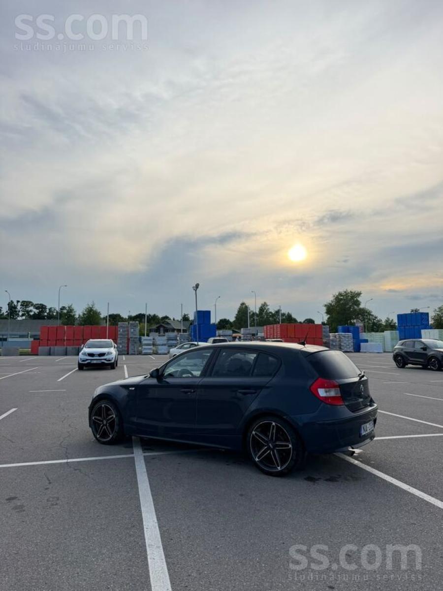 Grey BMW 120 2005 in Preili, with an engine capacity of 2.00 L and mileage of 235 thousand km for 2100 €, photo 6 on AUTOMOTO.COM.LV