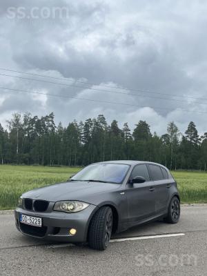 Pelēks BMW 120 2006 Talsi, ar dzinēja tilpumu 2.00 L un nobraukumu 380 tūkst. km par 3800 €, foto 1 vietnē AUTOMOTO.COM.LV