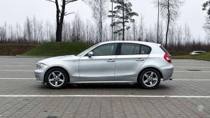Pelēks BMW 120 2006 Viļņa, ar dzinēja tilpumu 2.00 L un nobraukumu 307 tūkst. km par 1750 €, foto 7 vietnē AUTOMOTO.COM.LV