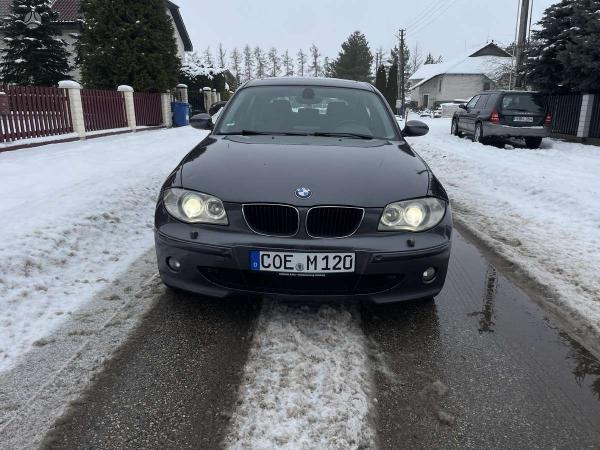 Pelēks BMW 120 2006 Marijampole, ar dzinēja tilpumu 2.00 L un nobraukumu 316 tūkst. km par 3000 €, foto 2 vietnē AUTOMOTO.COM.LV