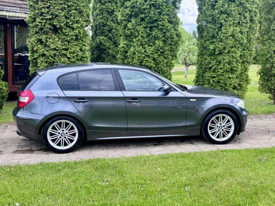 Pelēks BMW 120 2006 Skuodas, ar dzinēja tilpumu 2.00 L un nobraukumu 379 tūkst. km par 3700 €, foto 6 vietnē AUTOMOTO.COM.LV