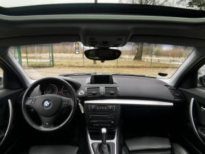 Grey BMW 120 2006 in Riga, with an engine capacity of 2.00 L and mileage of 321 thousand km for 4900 €, photo 6 on AUTOMOTO.COM.LV