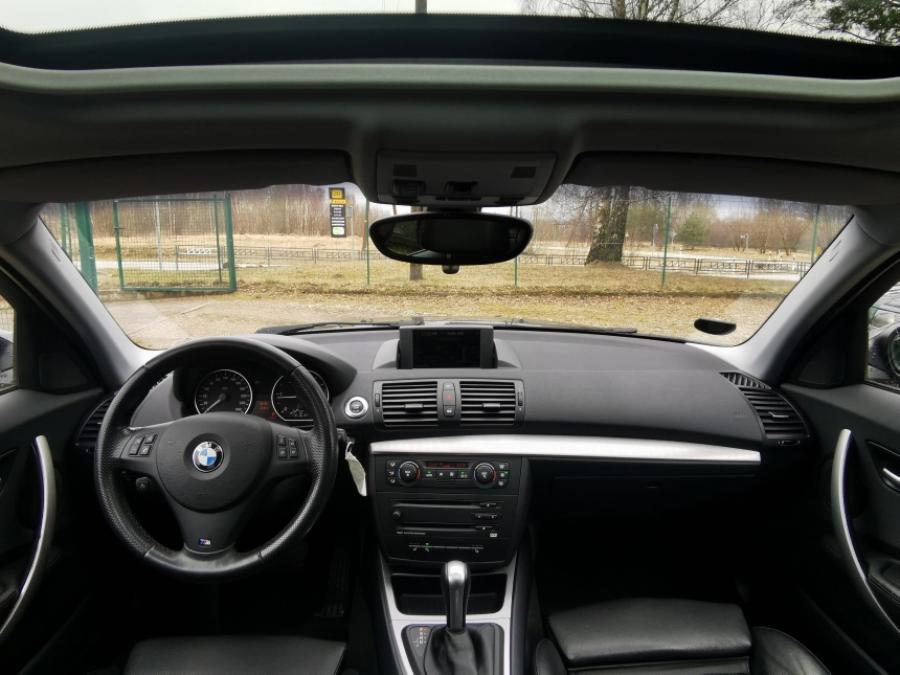 Grey BMW 120 2006 in Riga, with an engine capacity of 2.00 L and mileage of 321 thousand km for 4900 €, photo 6 on AUTOMOTO.COM.LV