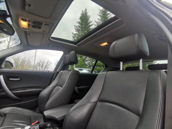 Grey BMW 120 2006 in Riga, with an engine capacity of 2.00 L and mileage of 321 thousand km for 4900 €, photo 8 on AUTOMOTO.COM.LV