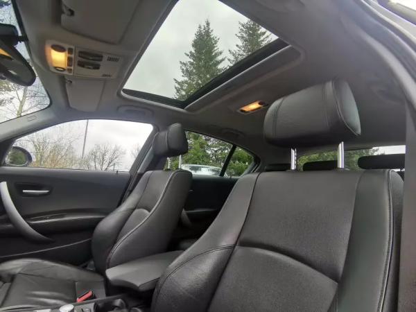 Grey BMW 120 2006 in Kuldiga, with an engine capacity of 2.00 L and mileage of 321 thousand km for 4900 €, photo 8 on AUTOMOTO.COM.LV
