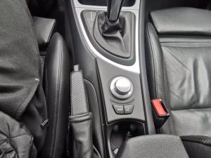 Pelēks BMW 120 2006 Kuldīga, ar dzinēja tilpumu 2.00 L un nobraukumu 321 tūkst. km par 4900 €, foto 13 vietnē AUTOMOTO.COM.LV